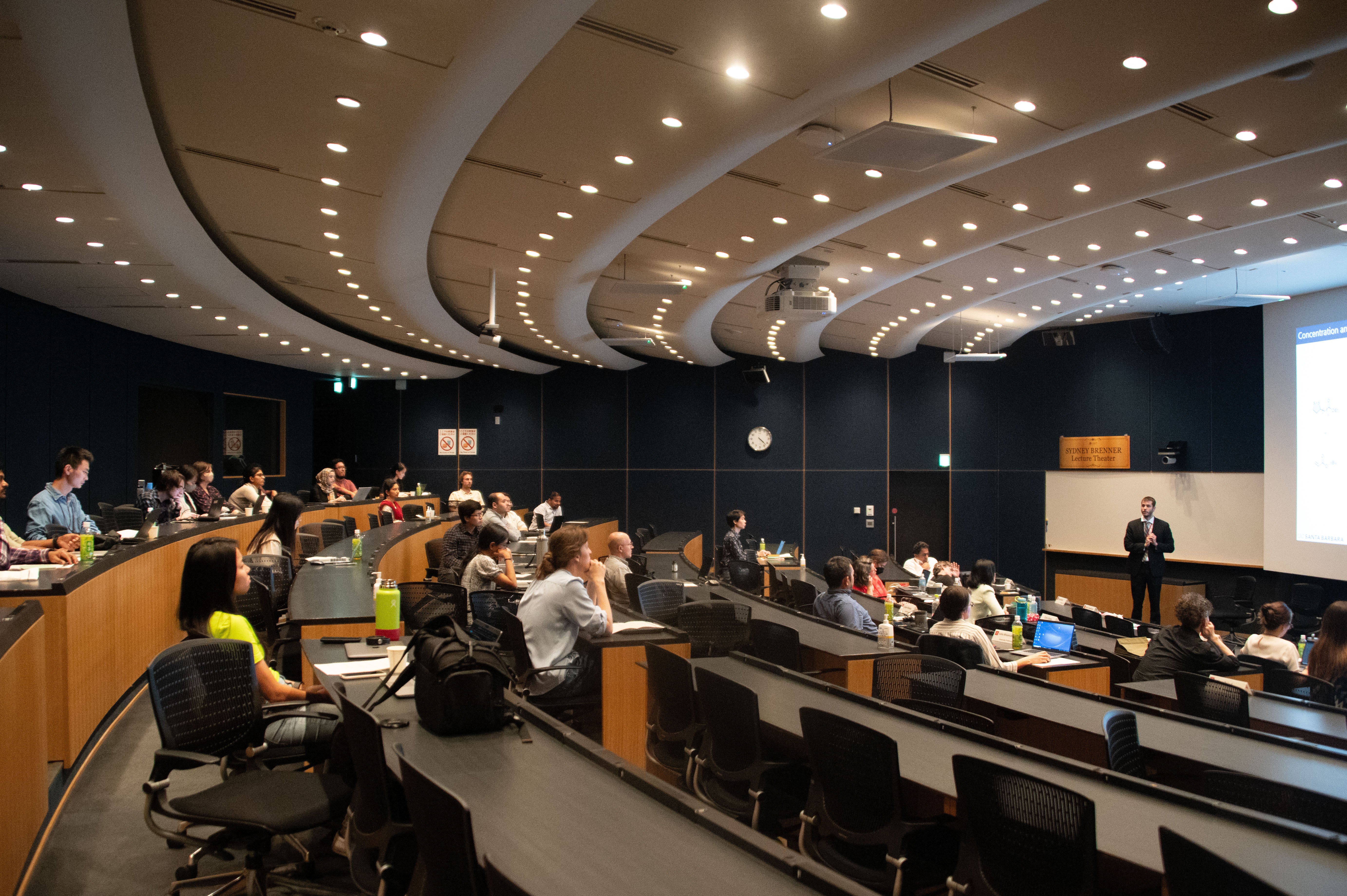 aos Degree Structure (hero) | Okinawa Institute of Science and ...