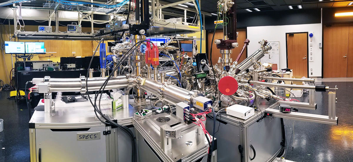 FSU Laboratories XUV Lab Top Image | Okinawa Institute of Science and ...