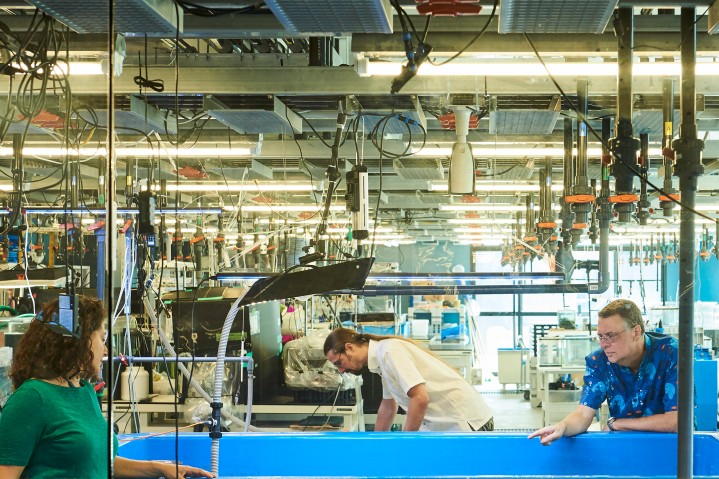 Marine Science Station interior | Okinawa Institute of Science and ...