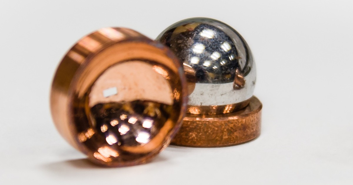 2016-02-01-HPI-KonstantinovElectronsOnHelium.jpeg | Okinawa Institute ...