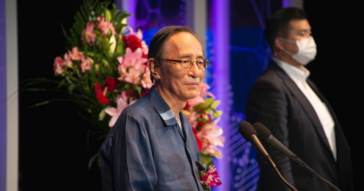 Hiroyuki Hosoda speaking at OIST 10th anniversary | Okinawa Institute ...