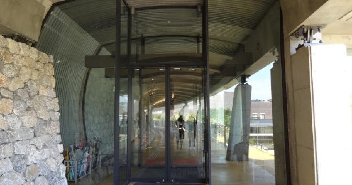 qsu Route Guide: OIST Jimmy's- Main Reception 02 | Okinawa Institute of ...