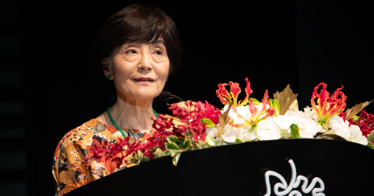 Prof. Reiko Kuroda delivered the commencement speech | Okinawa Institute of Science and ...