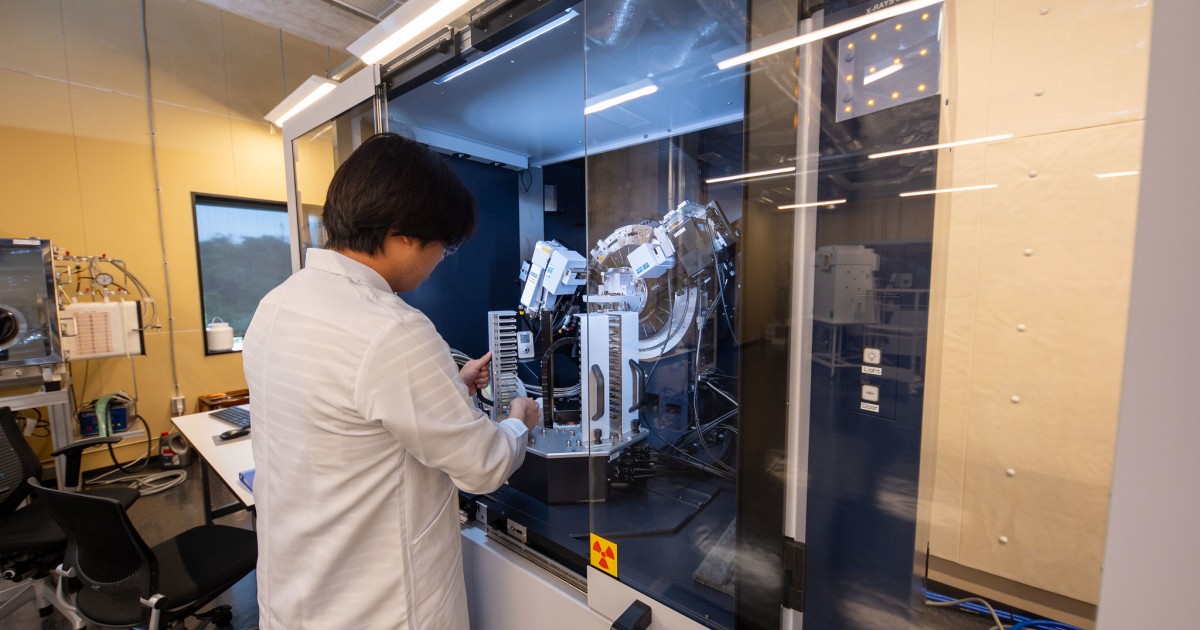 Powder x-ray diffraction machine user - OIST Engineering Section ...