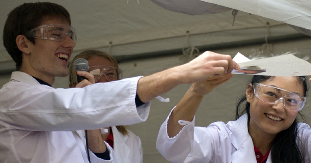 Record Attendance at the OIST Science Festival 2017 | Okinawa Institute ...
