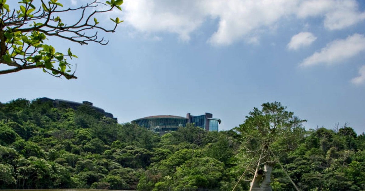 n06-1-outside.jpg | Okinawa Institute of Science and Technology OIST