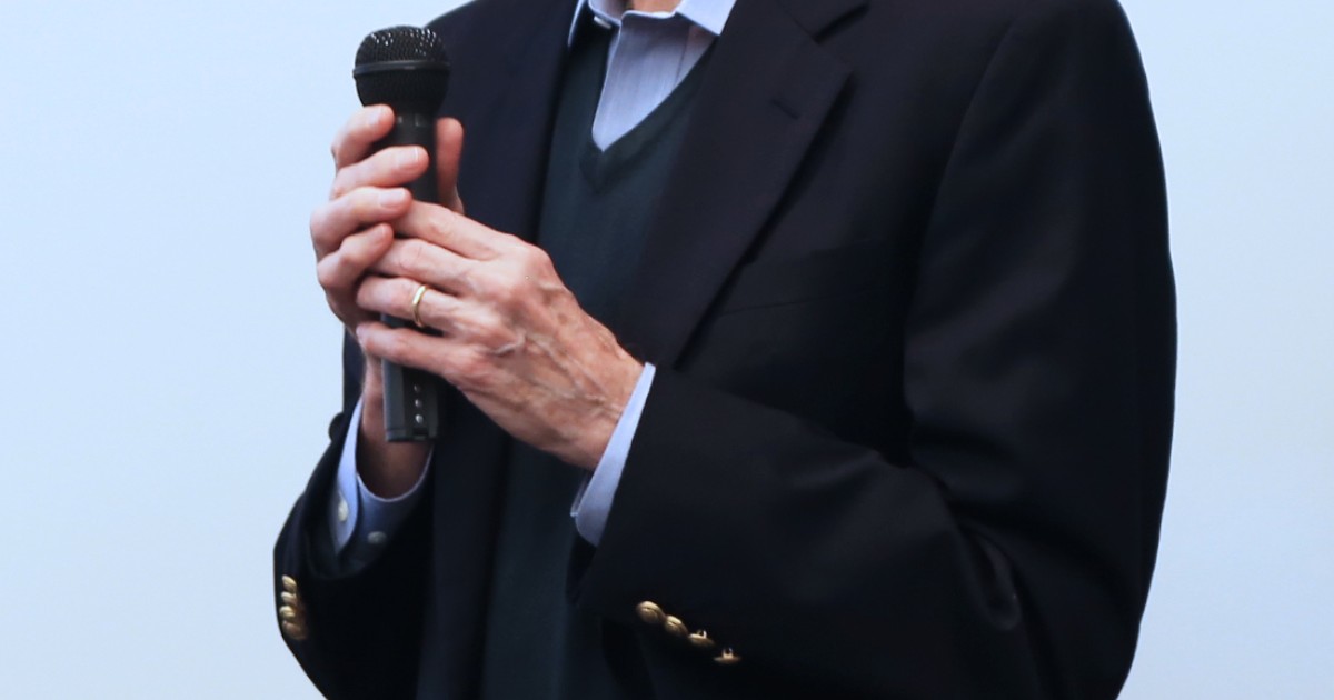 Dr. Robert Baughman speaks at Okinawa Innovation and Entrepreneurship ...